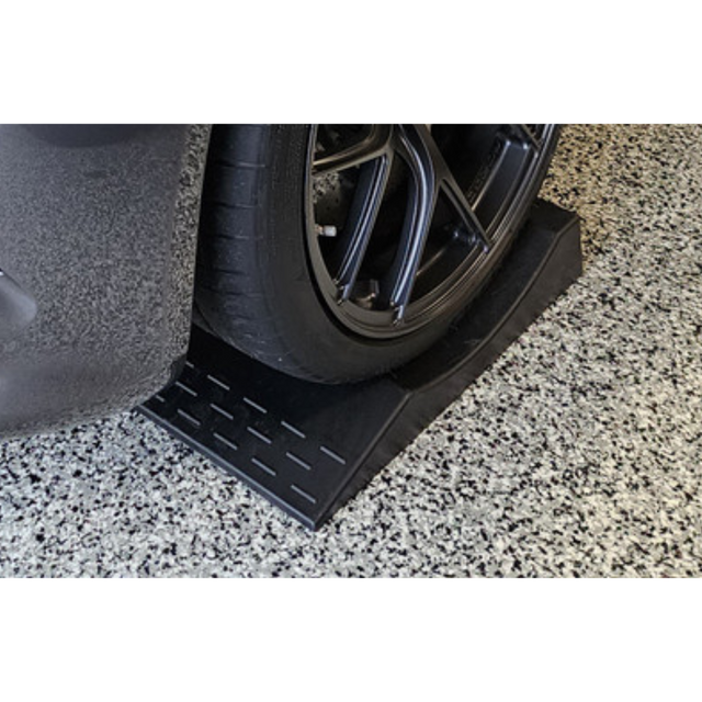Park Right Flat Free Tire Ramps - Black | Corvette Store Online